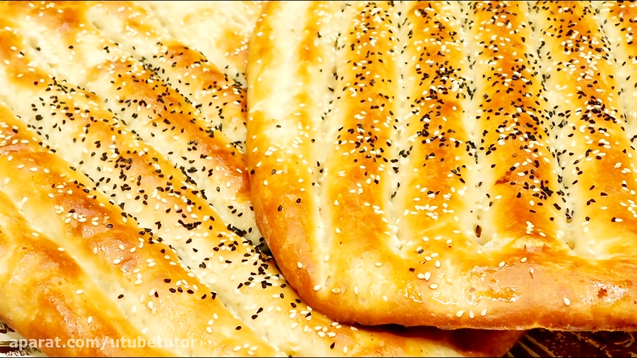 طرز تهیه نان پنجه کش افغانی (نان بربری ایرانی)
