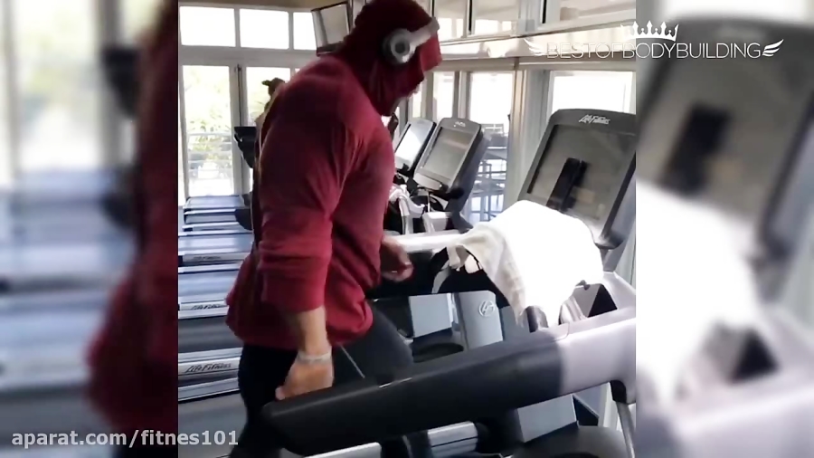 Real Life Giant Bodybuilder from Venezuela - Mass Monster in The Gym