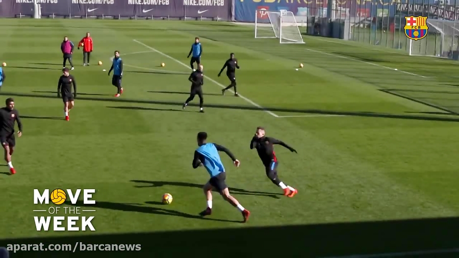 MOVE OF THE WEEK #19: Messi's overhead kick!