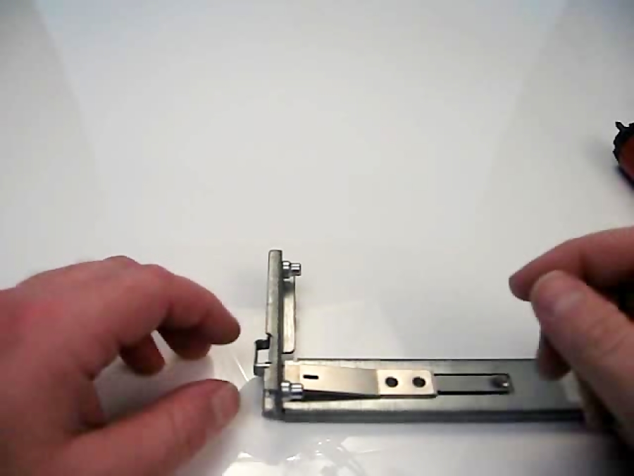 Installing HP Rails in a Threaded Hole Server Rack