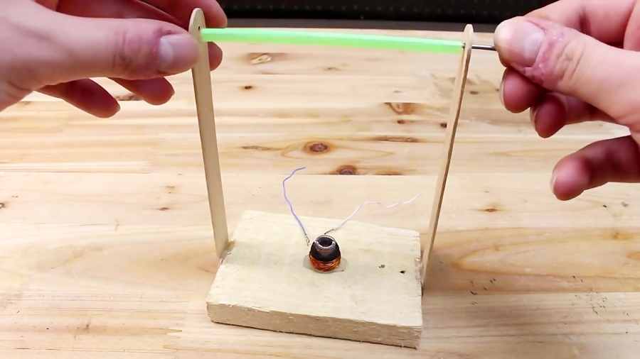 How To Make Solar Flip Flap Toy - Electromagnetic Pendulum
