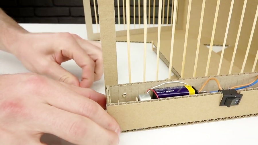 DIY Simple Rat Trap from Cardboard