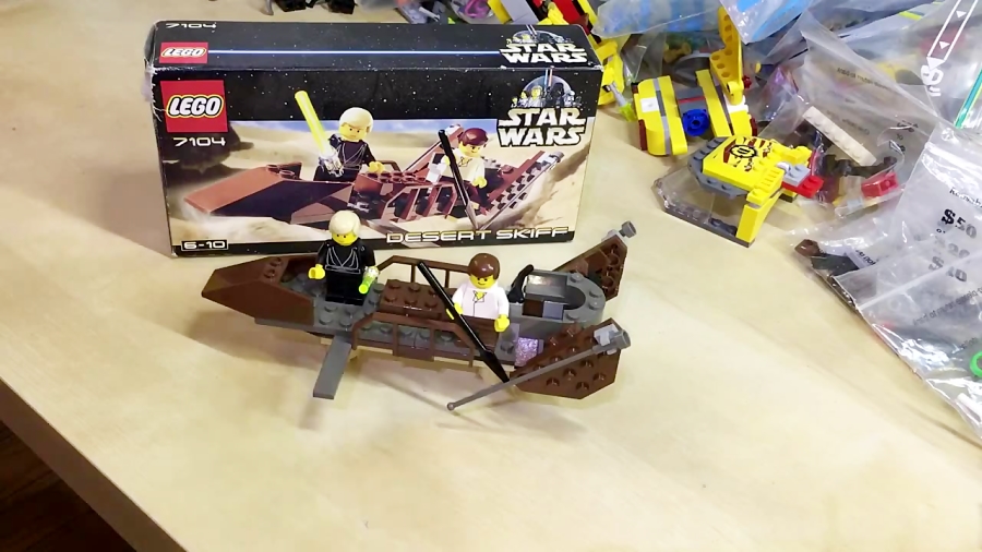 Lego Review on set 7104 Star Wars Desert Skiff.