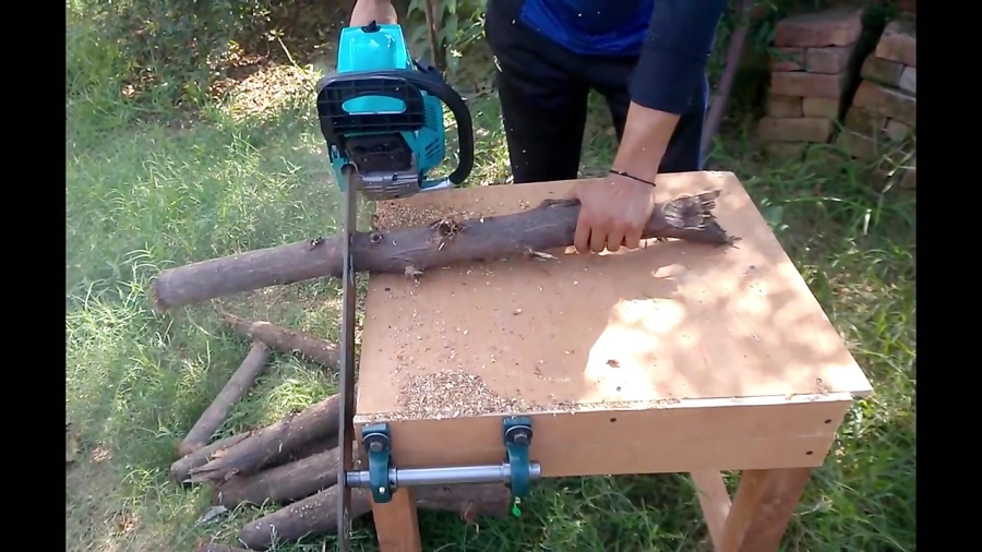 WOW AMAZING CHAINSAW HACK 1