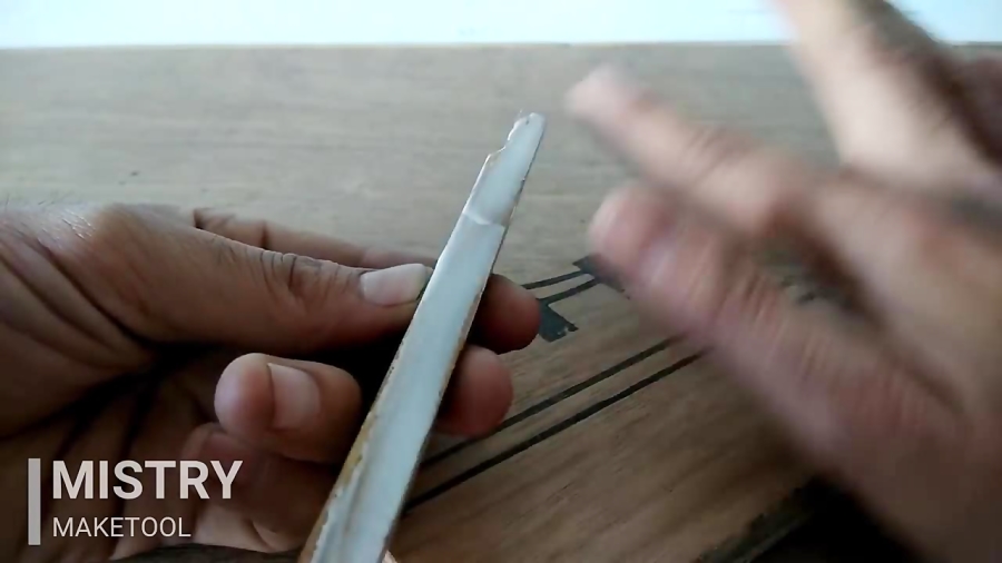 Amazing DIY Tool Idea || Swarf Collecting Magnet