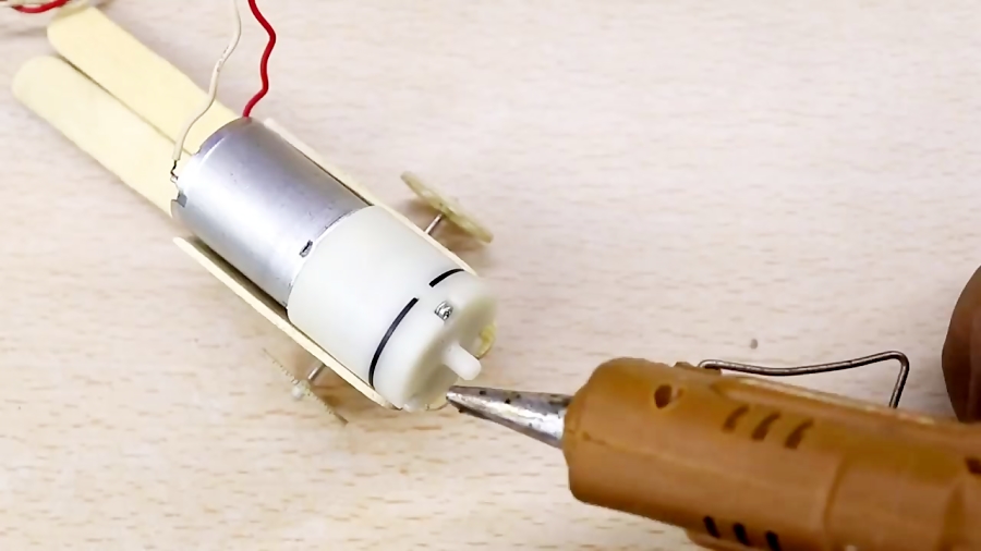 10 amazing ideas with syringe (injection)