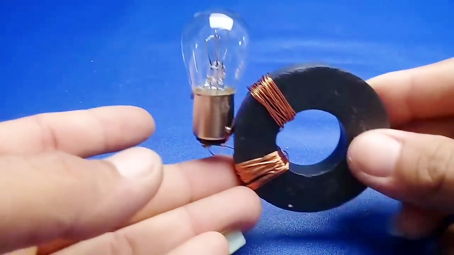 12v Light Bulb, Copper Wire with Magnets , Free Energy , simple 2018