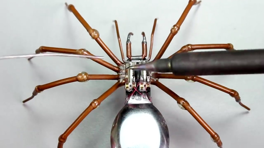 How to Make a Remote Controlled Spider Robot!!