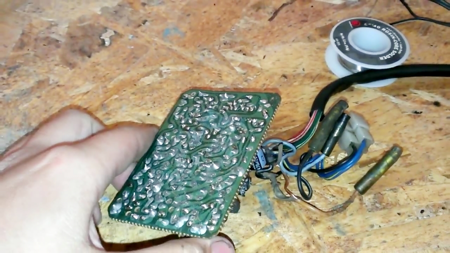 How to open and repair a CDI box