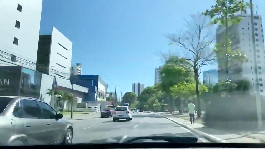 Hayedeh - Bezan Tar - Brasil - Recife - Boa Viagem