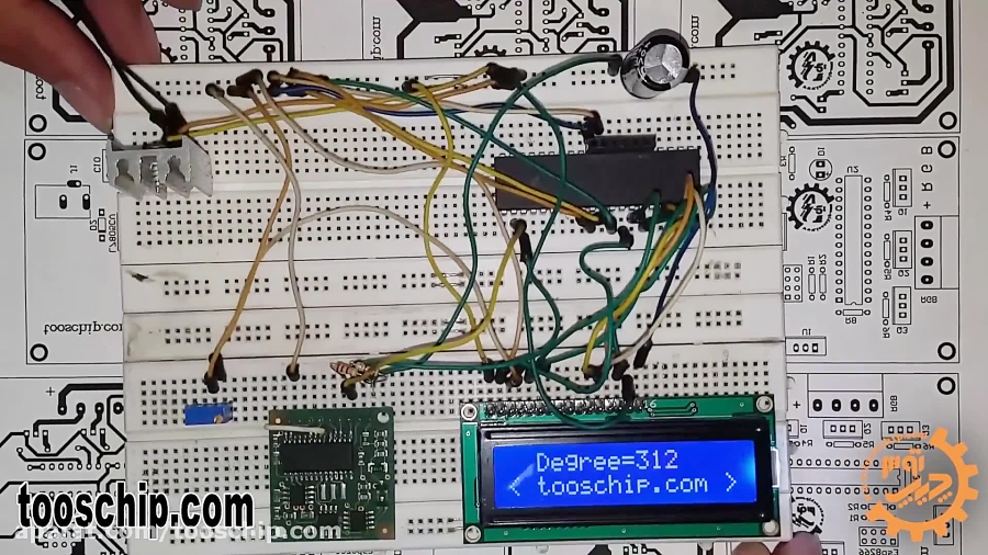 پروژه راه اندازی قطب نمای دیجیتال CMPS03 با کدویژن و AVR