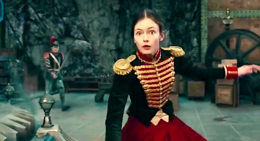 فیلم سینمایی فندق‎ شکن و چهار قلمرو 2018دوبله فارسی