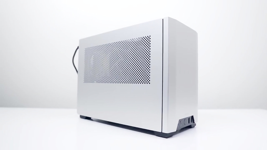 Chimera Cerberus Cerberus X - A Compact Workstation Dream!