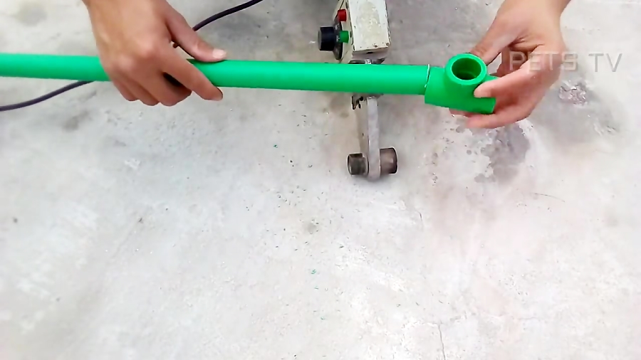 آموزش ساخت لانه برای مرغ