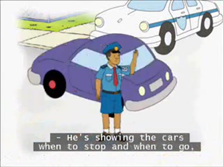024_Caillou the police officer