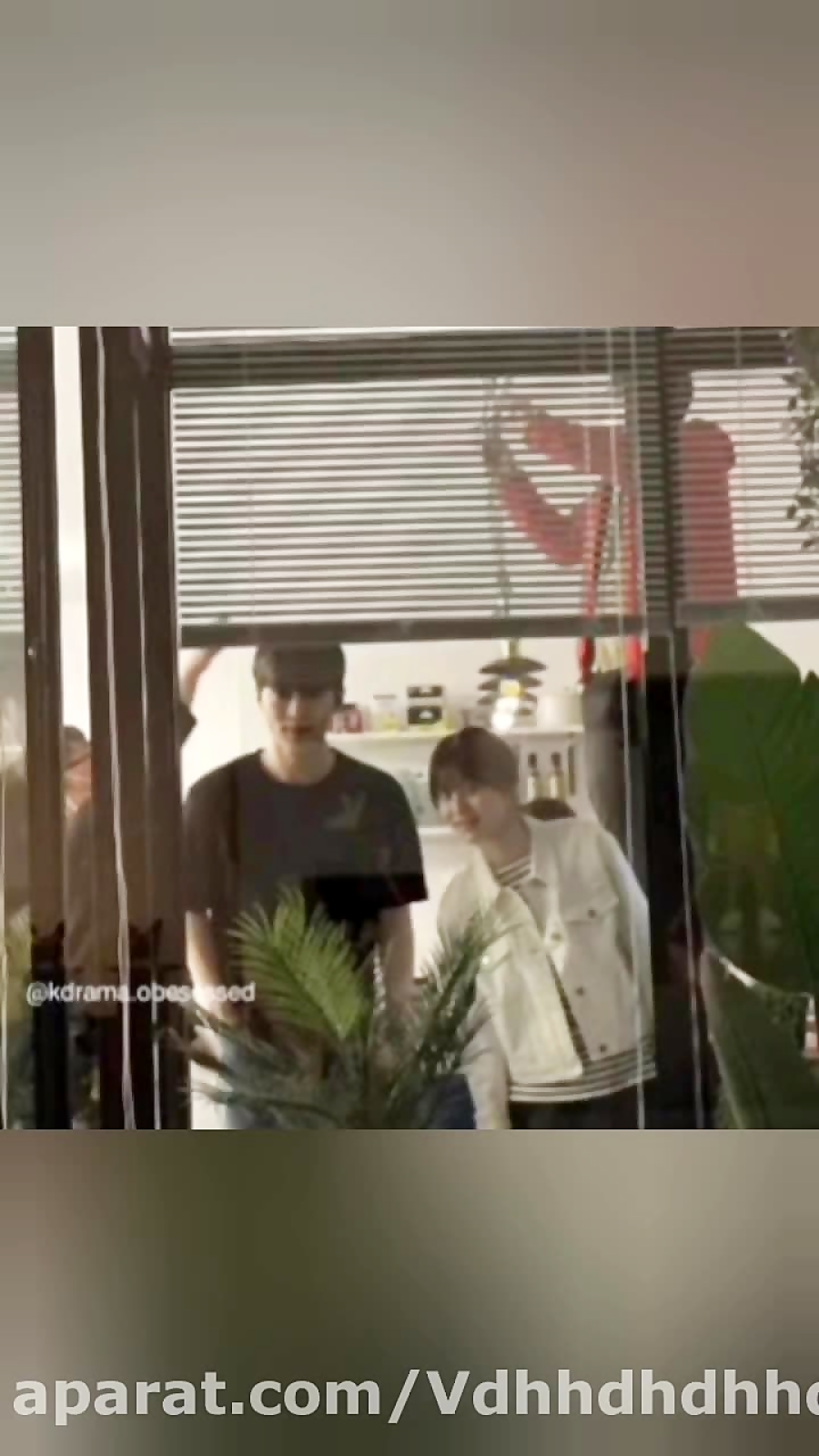 میکس عکس های دوردست های سبز