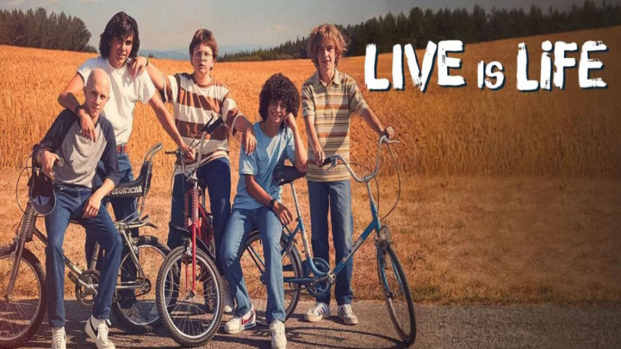 فیلم کمدی زندگی، زندگی است Live Is Life 2021 زیرنویس فارسی