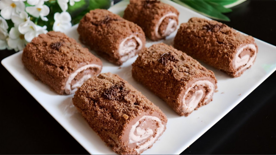 طرز تهیه شیرینی های رولتی با پودر شکلاتی شیرینی های خانگی خوشمزه