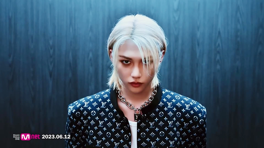 MV_GET LIT _Stray kids