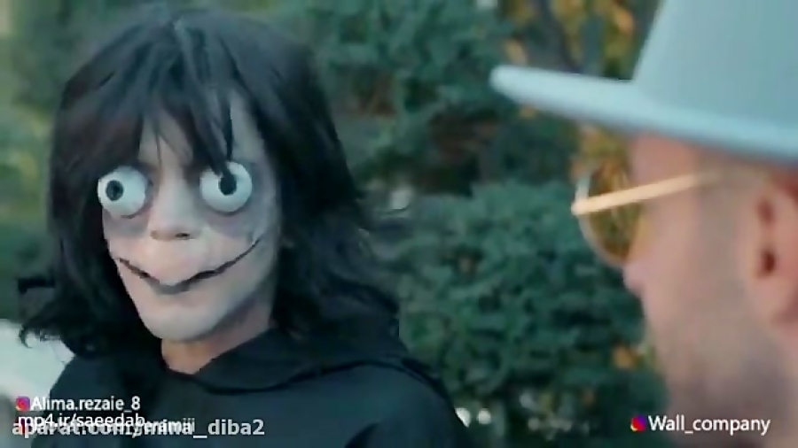 دستگیری مومو توسط یک ایرانی